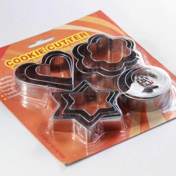 12 Pcs Set Biscuit Mold Steel in Pakistan